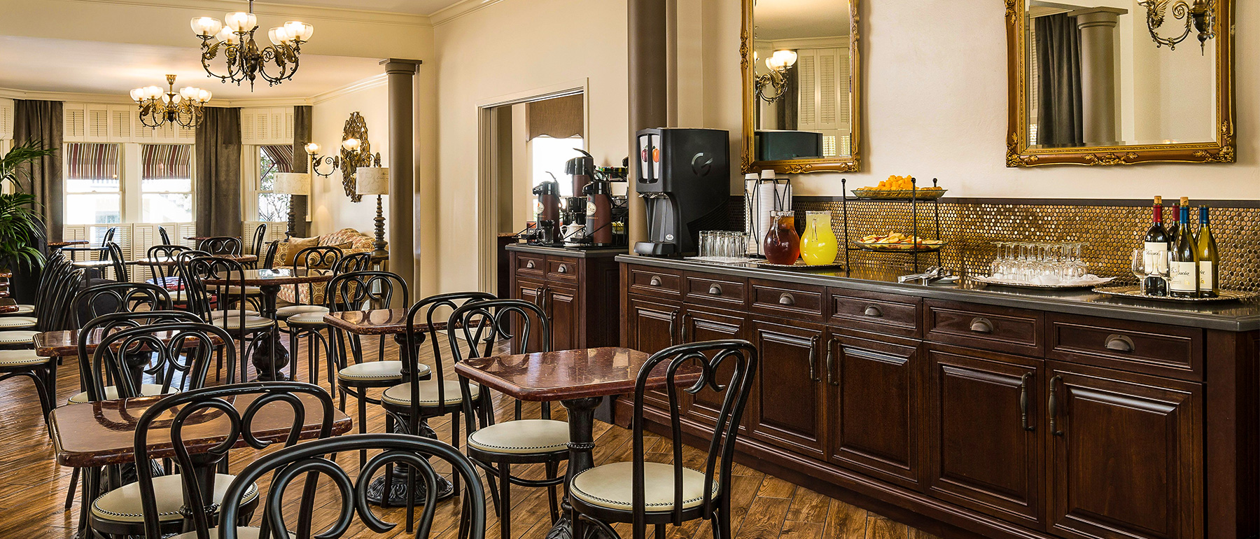 Boutique Hotel in Monterey | Victorian Inn Monterey, CA