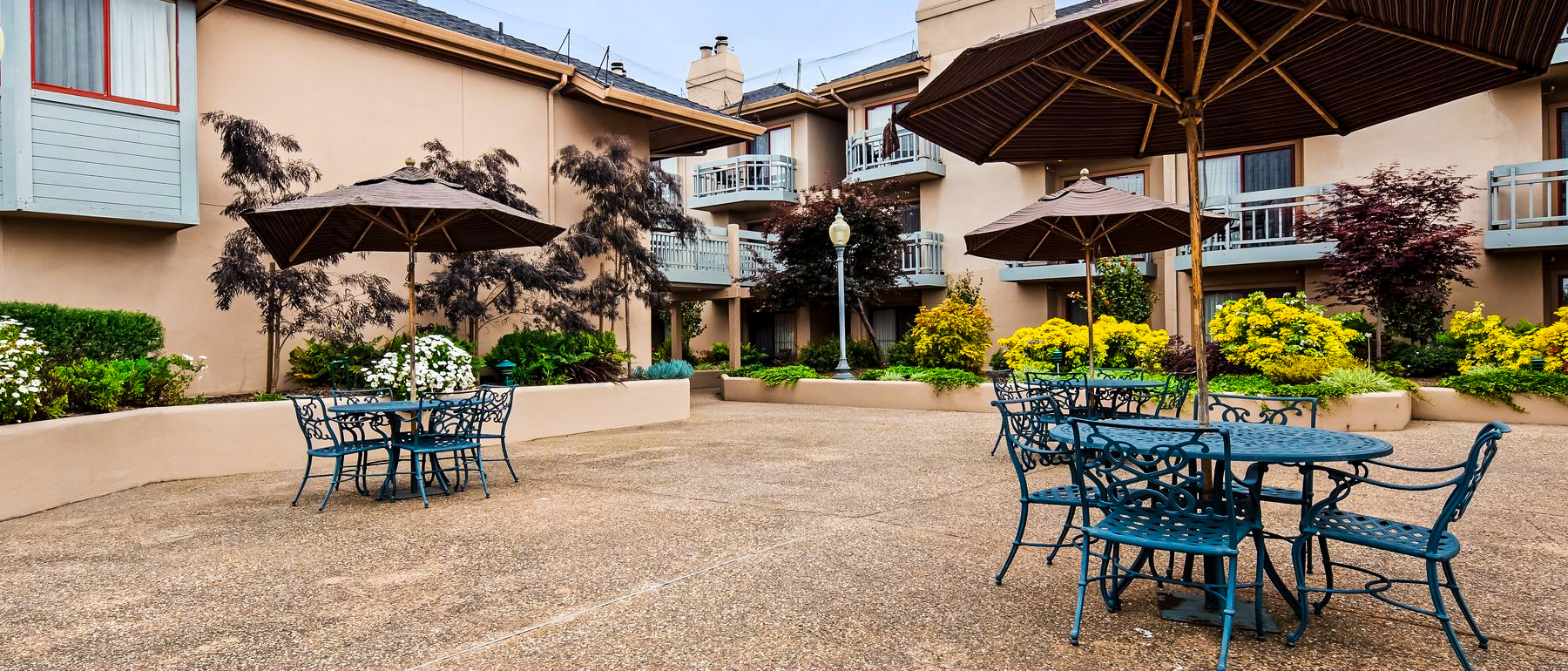 Boutique Hotel in Monterey | Victorian Inn Monterey, CA