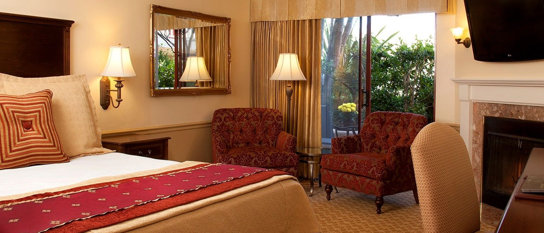 Boutique Hotel in Monterey | Victorian Inn Monterey, CA